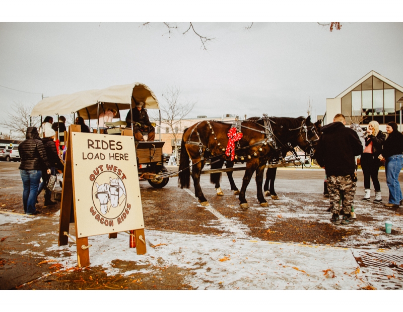FREE Downtown Carriage Rides 12/21/2025 Missoula, Montana, Downtown ...